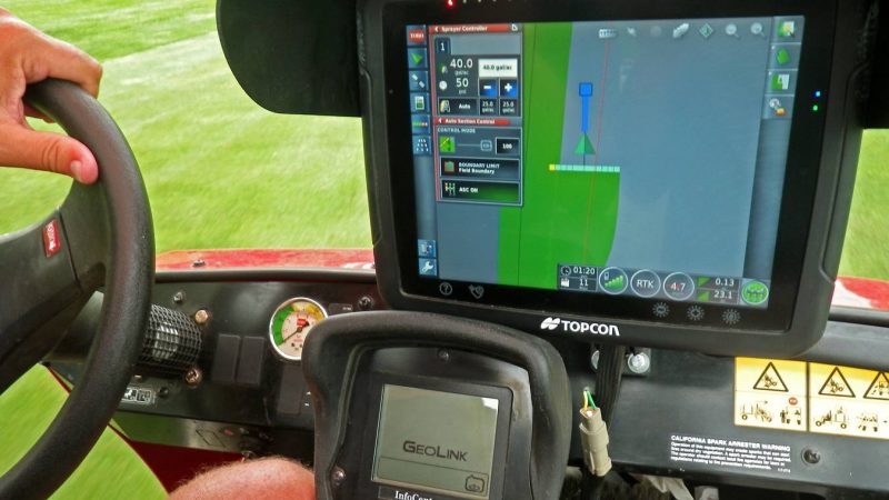 What technology is used in golf courses? – Golf Insighter